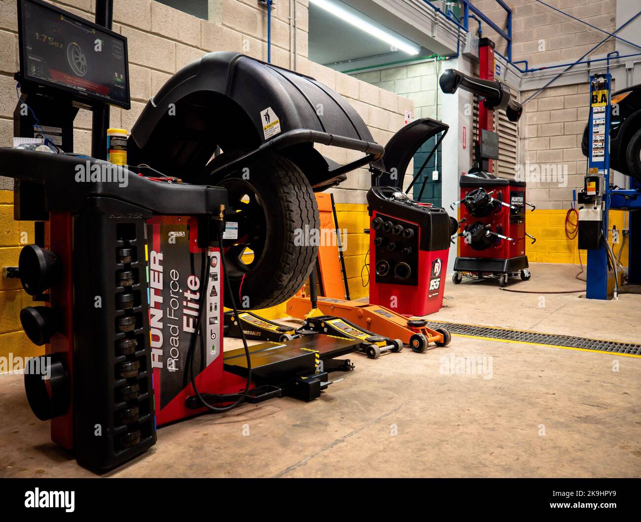 Professional mechanics workshop where automotive mechanics engineers ...