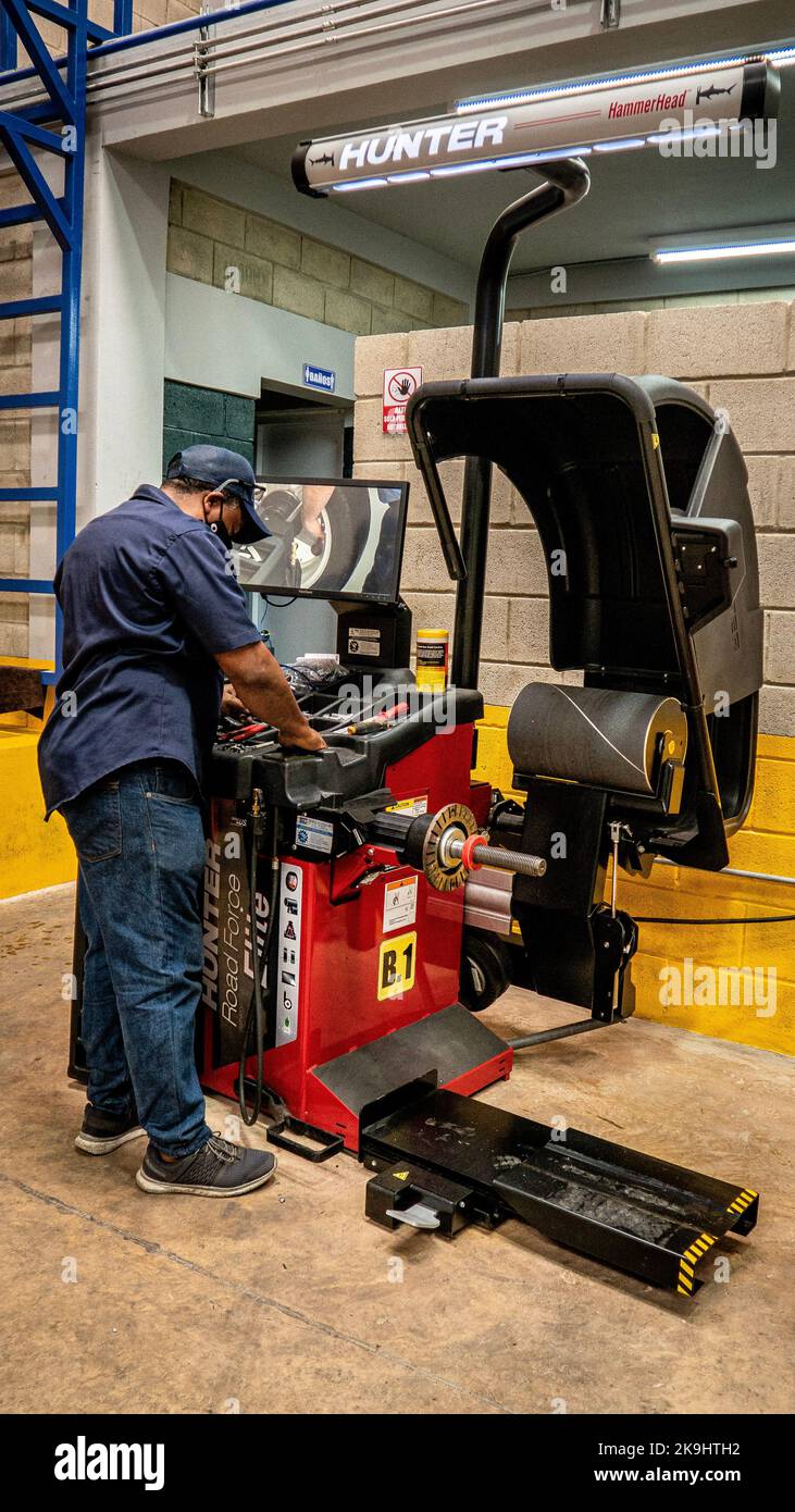 Professional mechanics workshop where automotive mechanics engineers ...