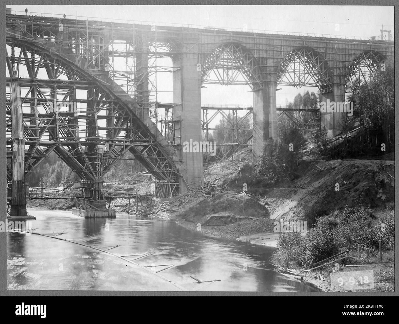 Railway bridge under construction over the Öre River Stock Photo - Alamy