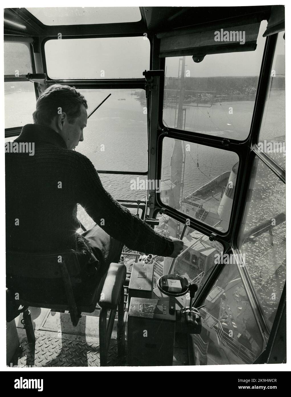 Control cab crane Stock Photo - Alamy
