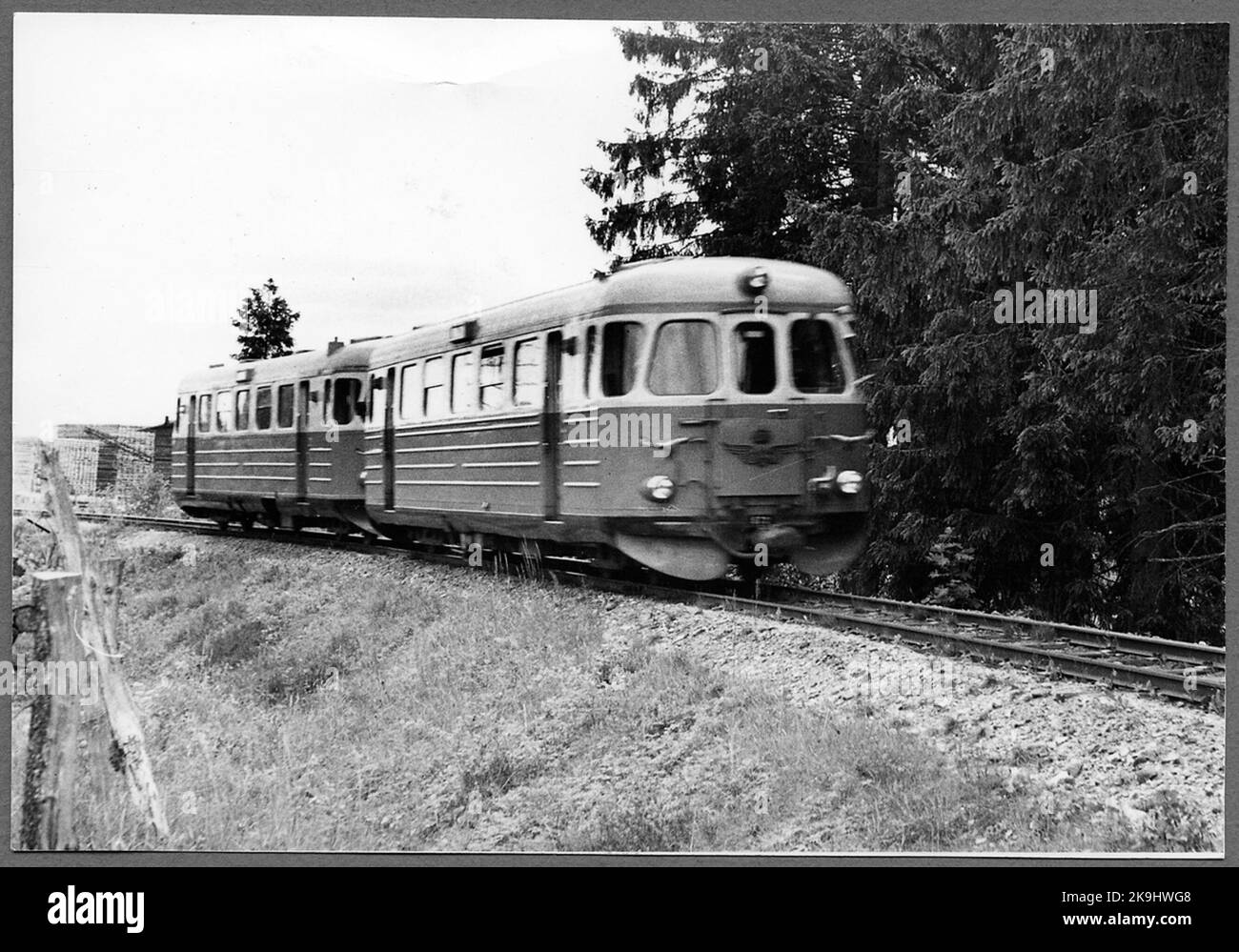 Rails bus train on the line between Sandreda and Braås State Railways ...