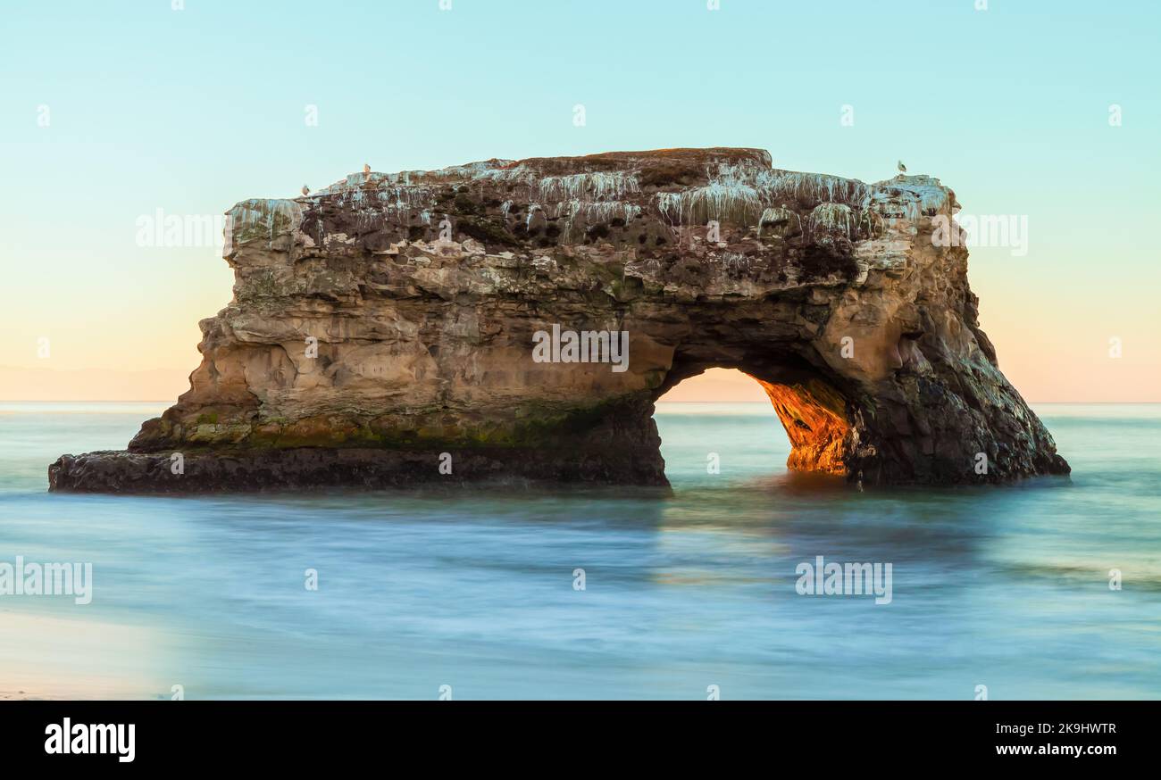 Natural Bridge Rock at Natural Bridge State Beach in Santa Cruz ...