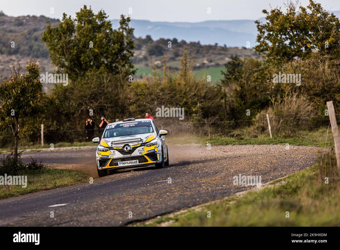Le Vigan, France. 28th Oct, 2022. 54 PIERI Tom, BORDERIE Amandine, Renault Clio RS Line Rally5 ...