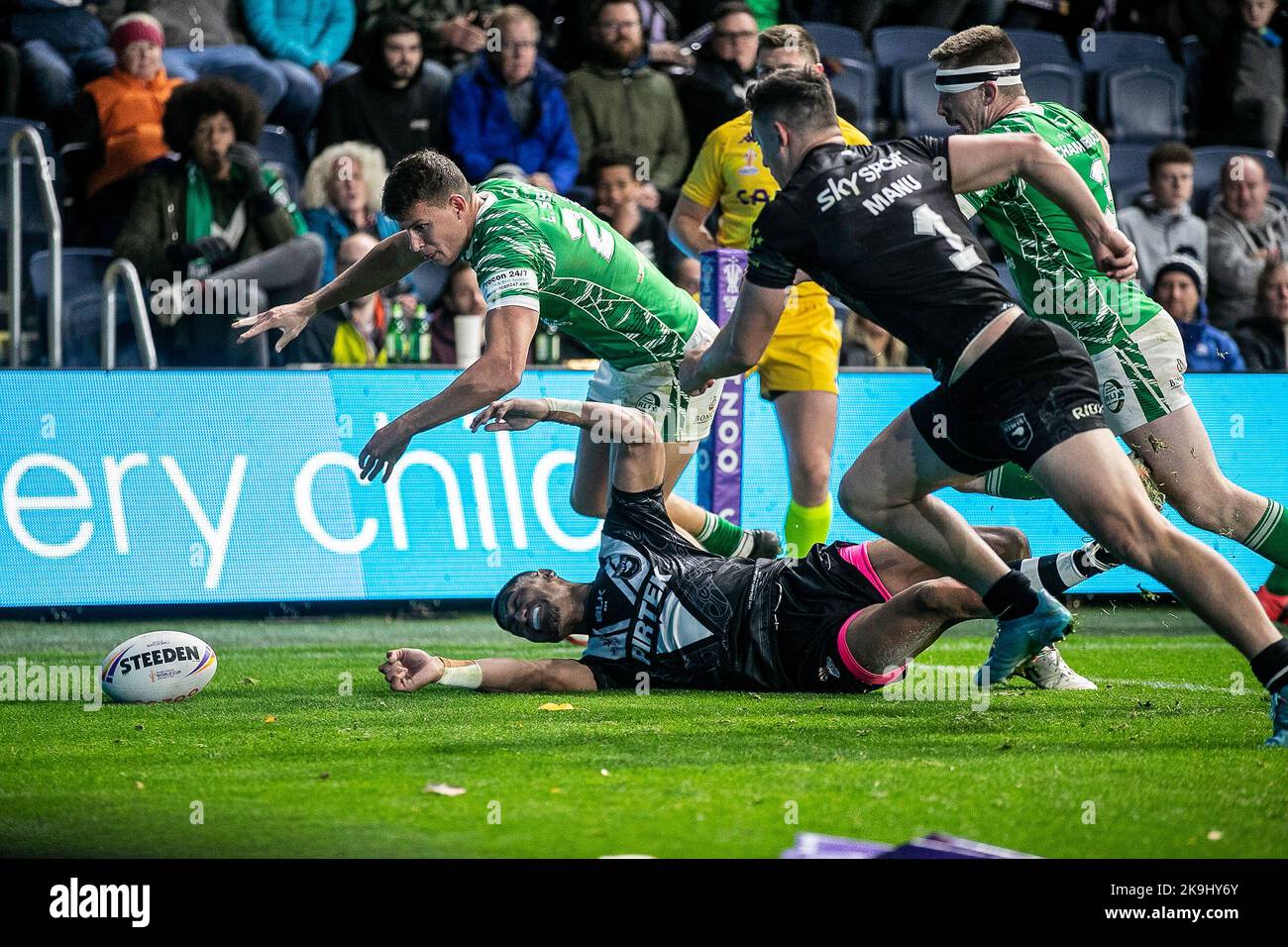 Leeds, UK. 28th Oct, 2022. *** Innes Senior pounces to score his second ...