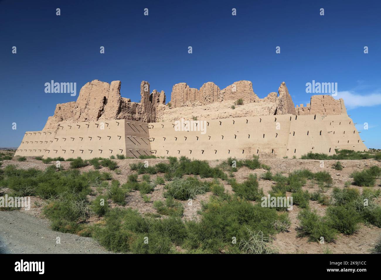 Kyzyl qala uzbekistan fortress hi-res stock photography and images - Alamy
