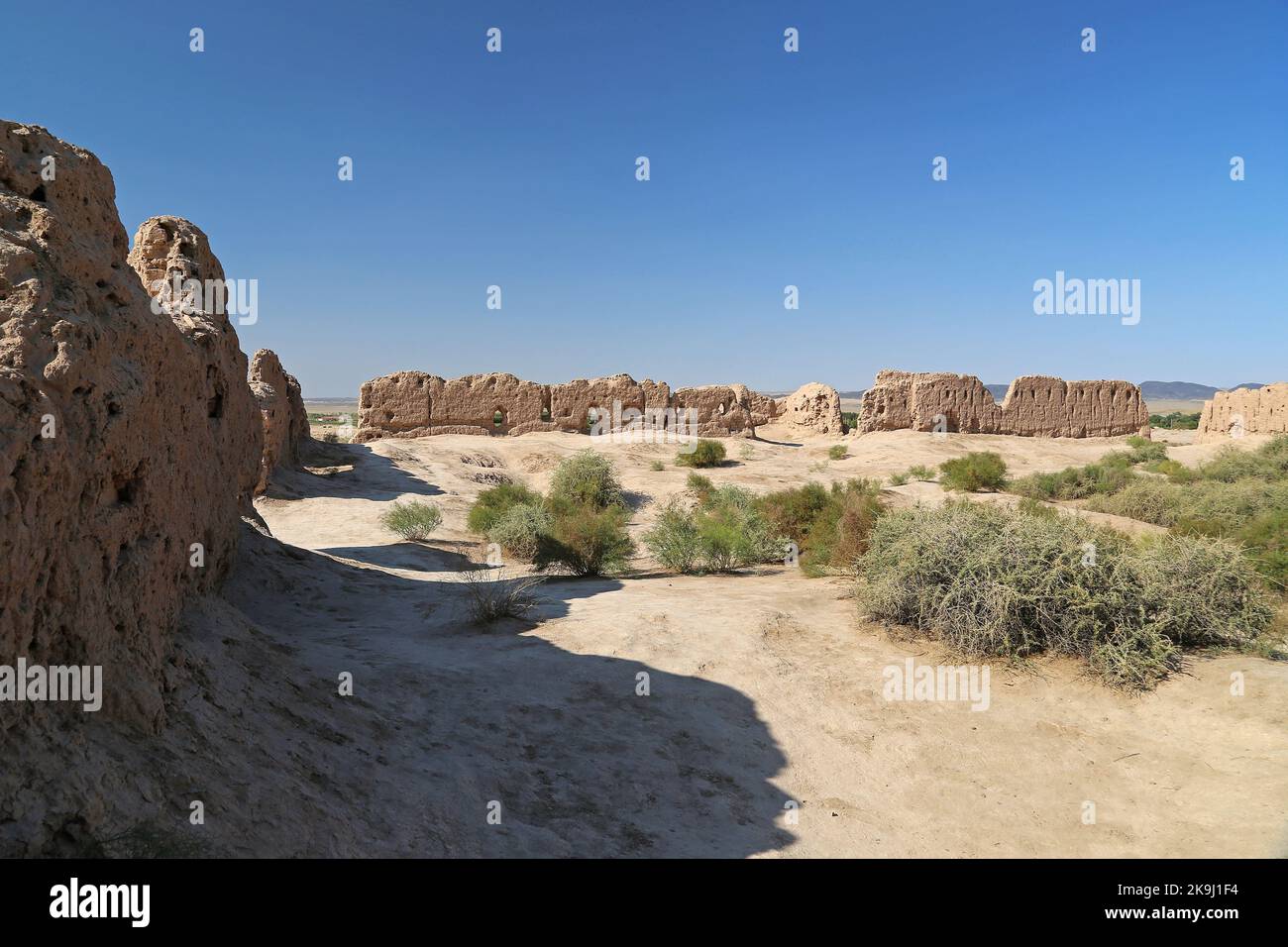 Kyzyl qala uzbekistan fortress hi-res stock photography and images - Alamy