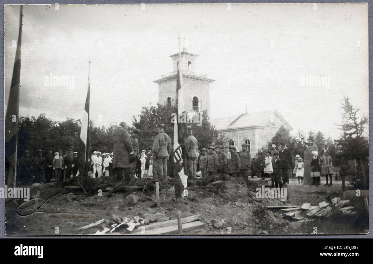 Burial of fallen military during the First World War Stock Photo - Alamy