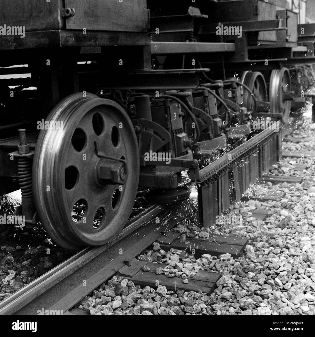 Rail grinding unit. Grinding trains Stock Photo - Alamy
