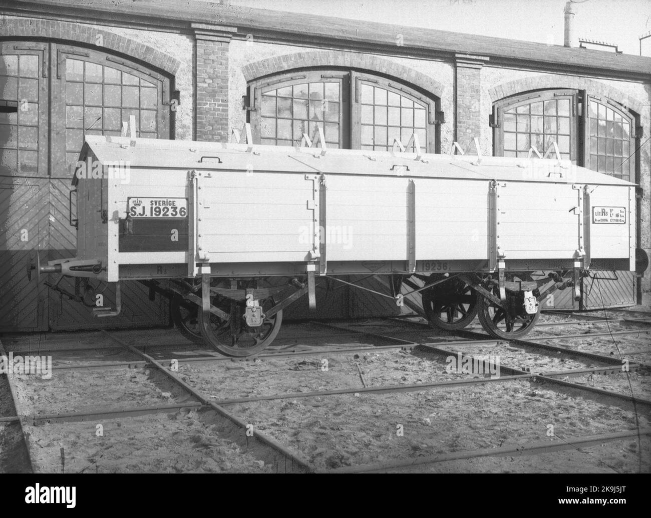 State Railways, SJ R3 19236. Lime car manufactured by Swedish railway ...