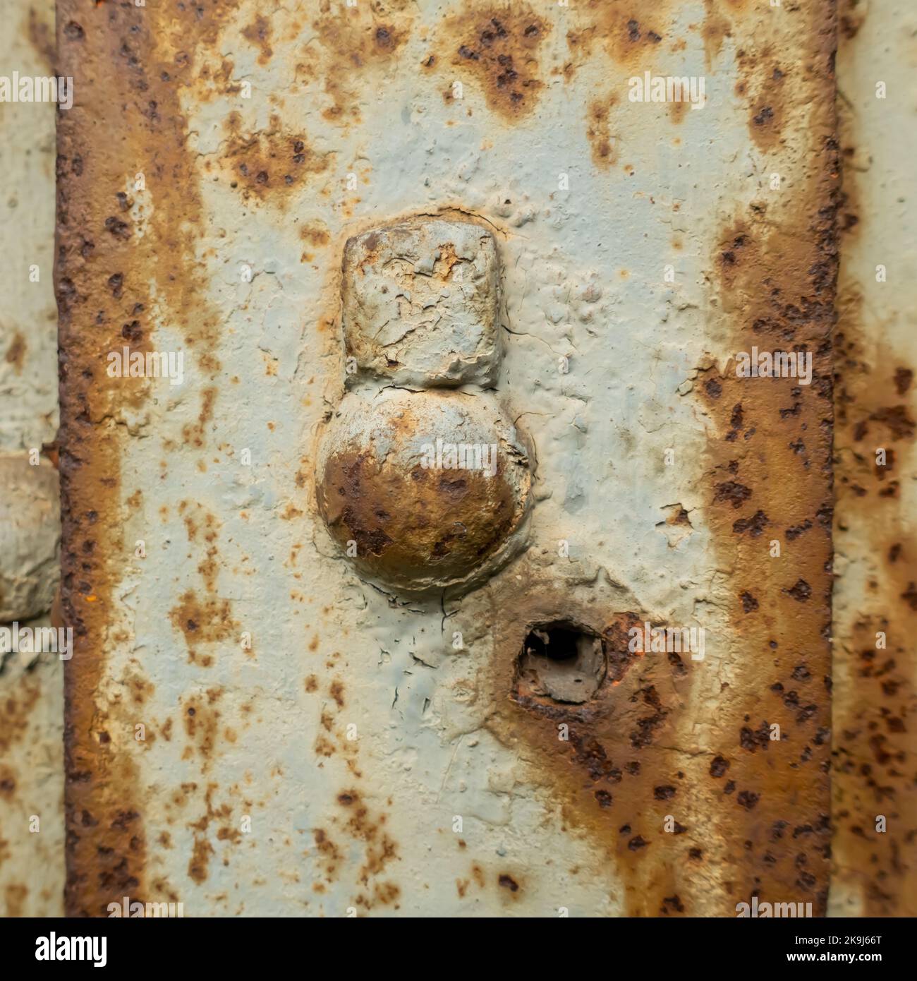 5. rusty rivet about a door Stock Photo - Alamy