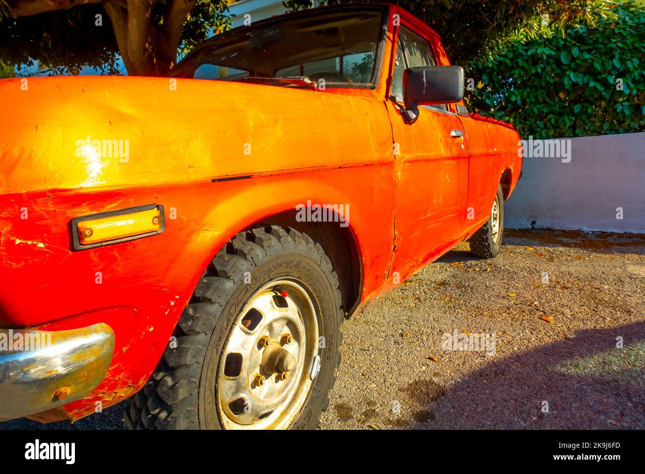 Aged car hi-res stock photography and images - Alamy