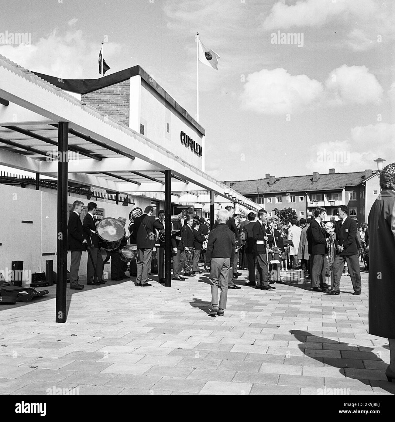 Members of security hi-res stock photography and images - Alamy