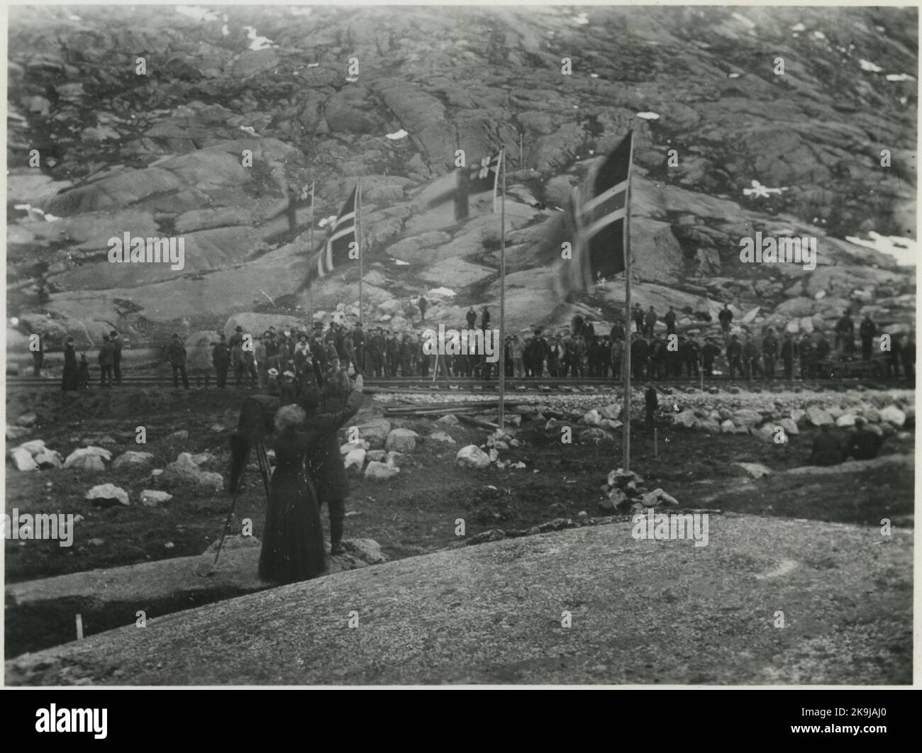 The railing appears to the national border from the Norwegian side ...