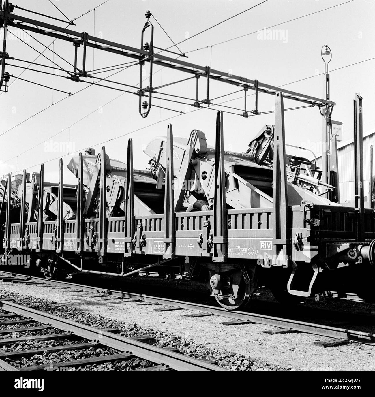 Transport of Combine Harvesters, Westerås Machines, From Morgongåva to ...