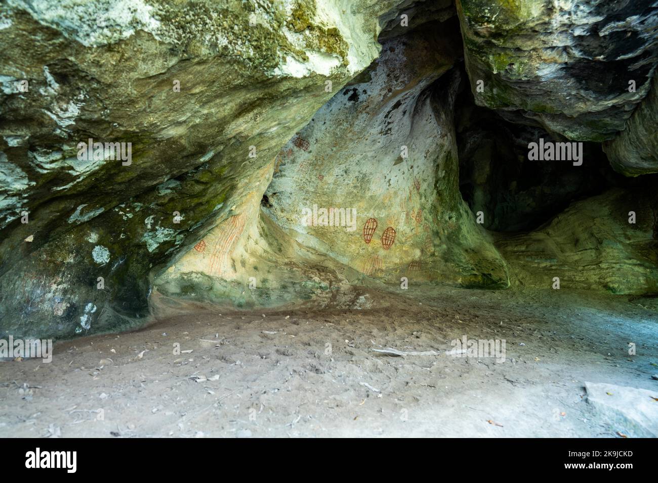 cave drawing in a national park, old cave art on the walls Stock Photo ...