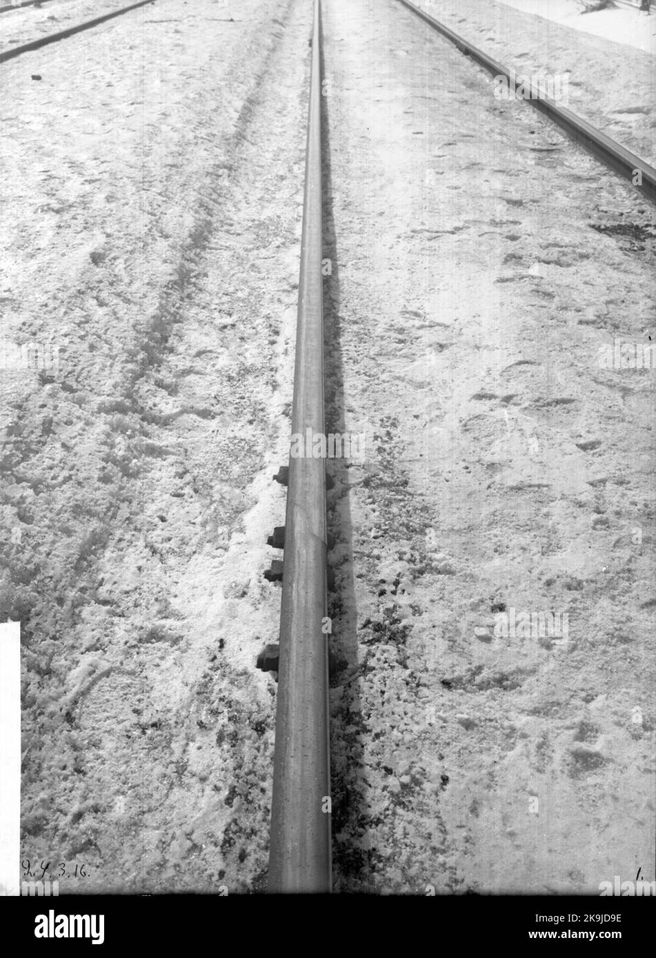 Rail joints hi-res stock photography and images - Alamy