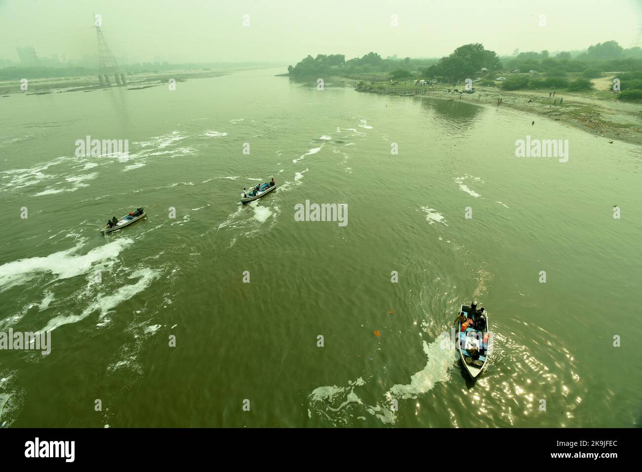 Kalindi kunj ghat hi-res stock photography and images - Alamy