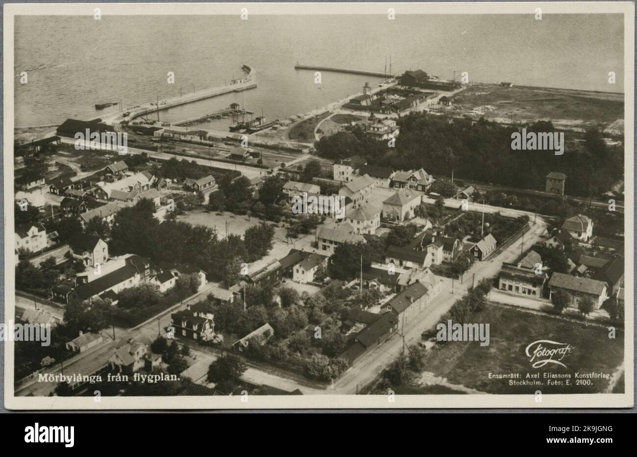 Aerial harbor operation hi-res stock photography and images - Alamy