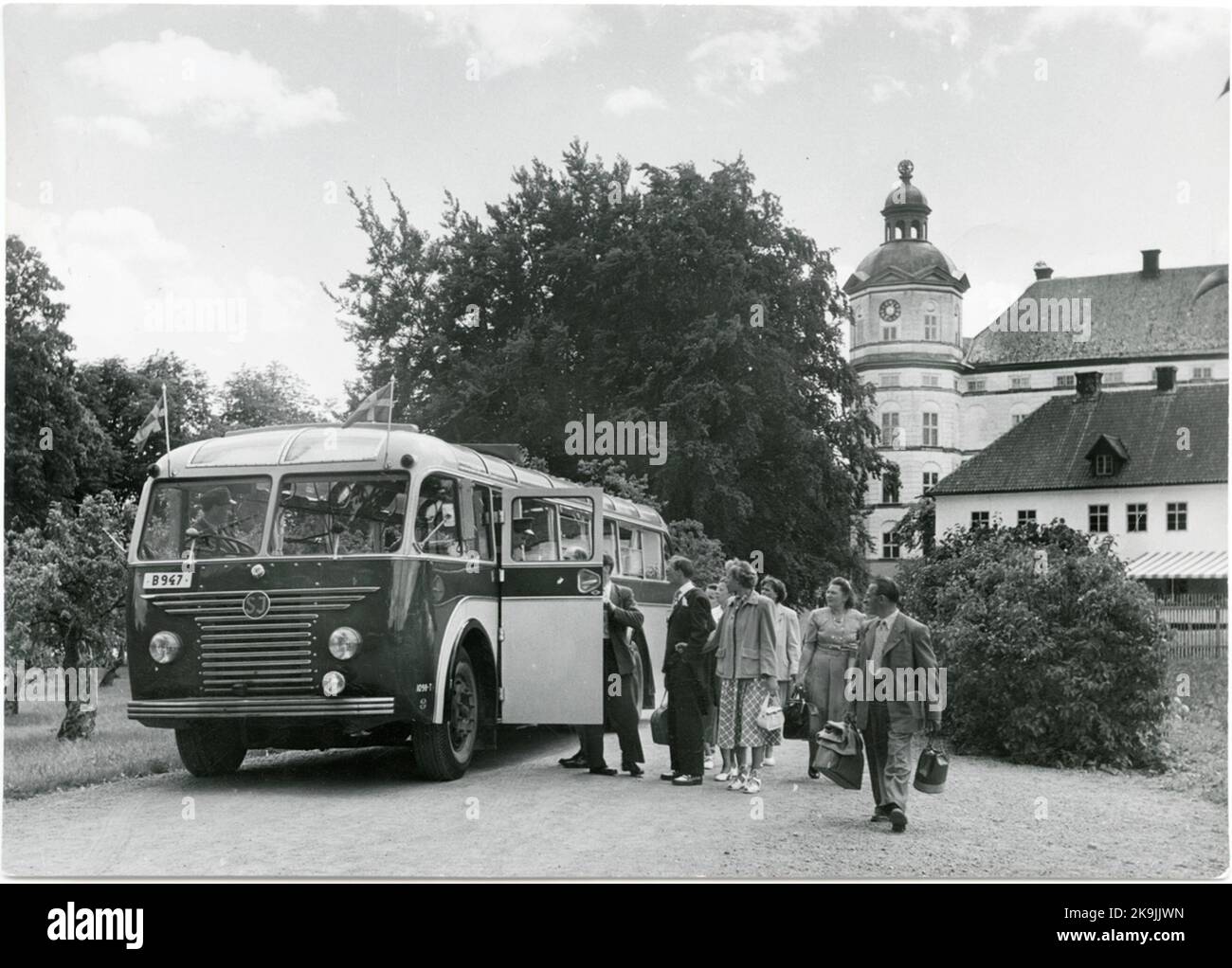 State Railways, SJ Bus 1098-T at Skokloster Castle Stock Photo - Alamy