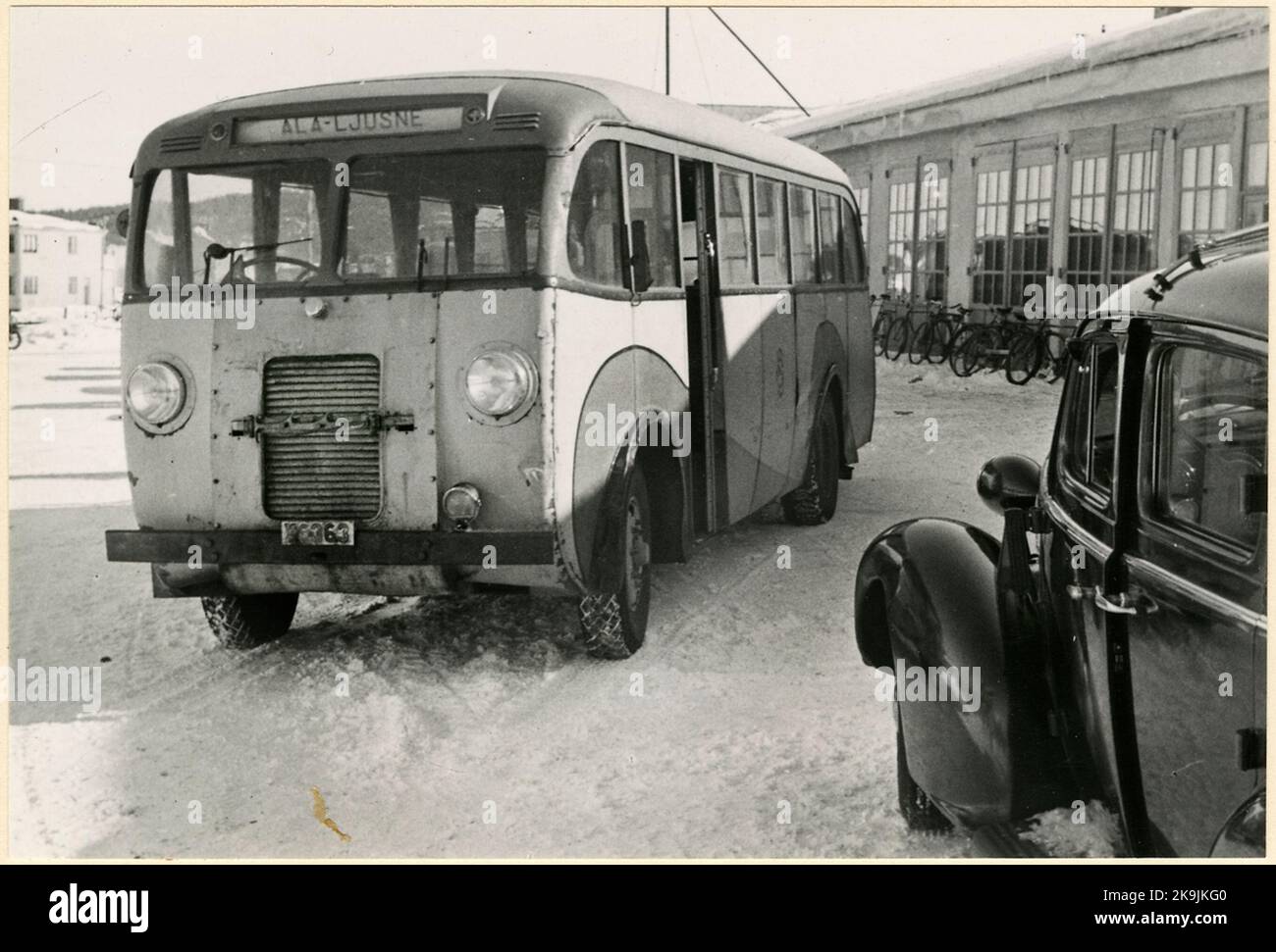 Bus number 70 hi-res stock photography and images - Alamy