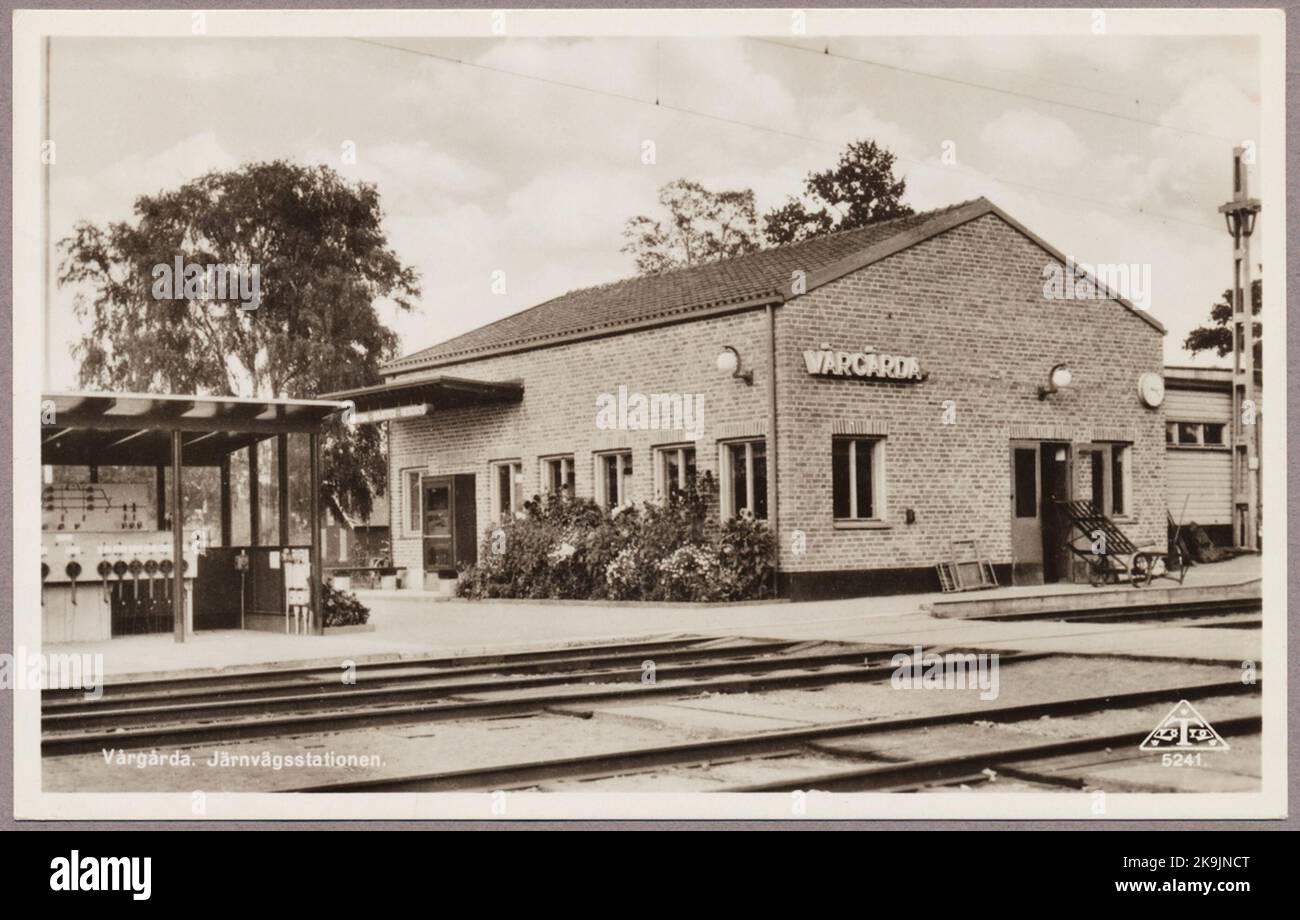 Track side of station with view at station house and platform Stock ...