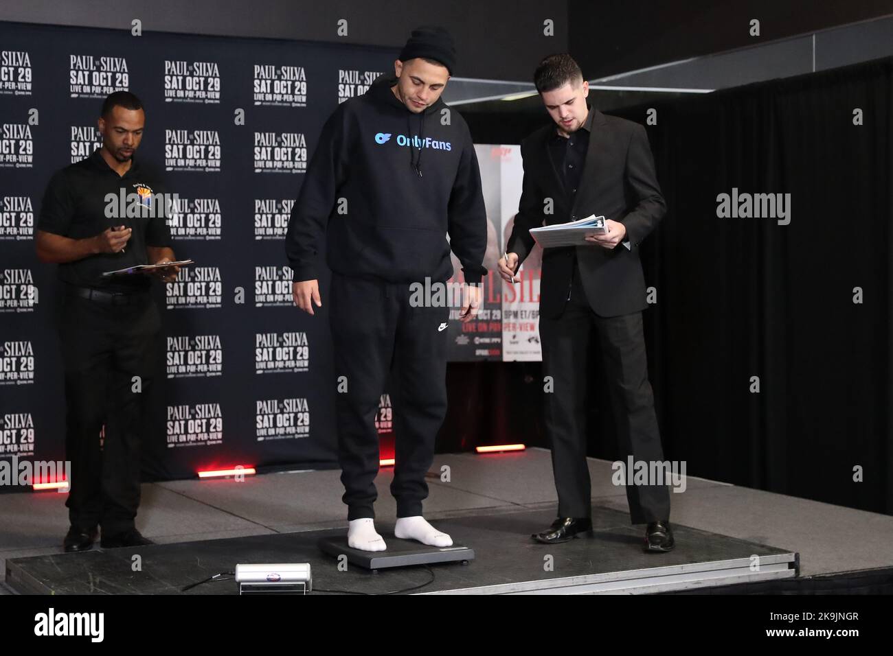 GLENDALE, AZ - OCTOBER 28: Boxer Chris Avila steps on the scale during ...