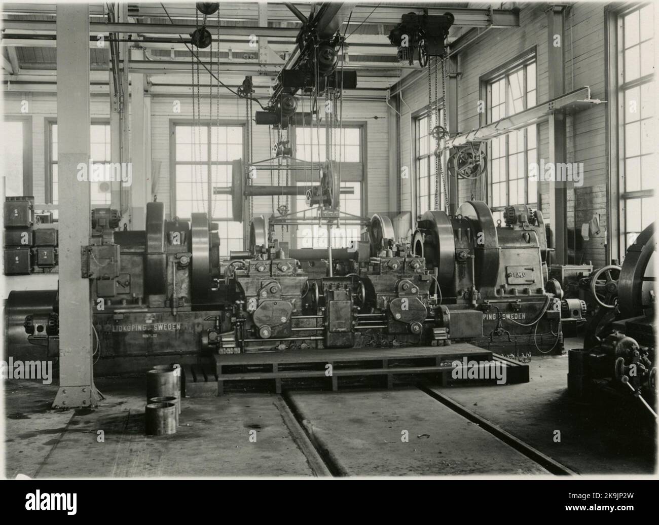 Tomteboda. State Railways, SJ. The main workshop. Wheel turns from ...