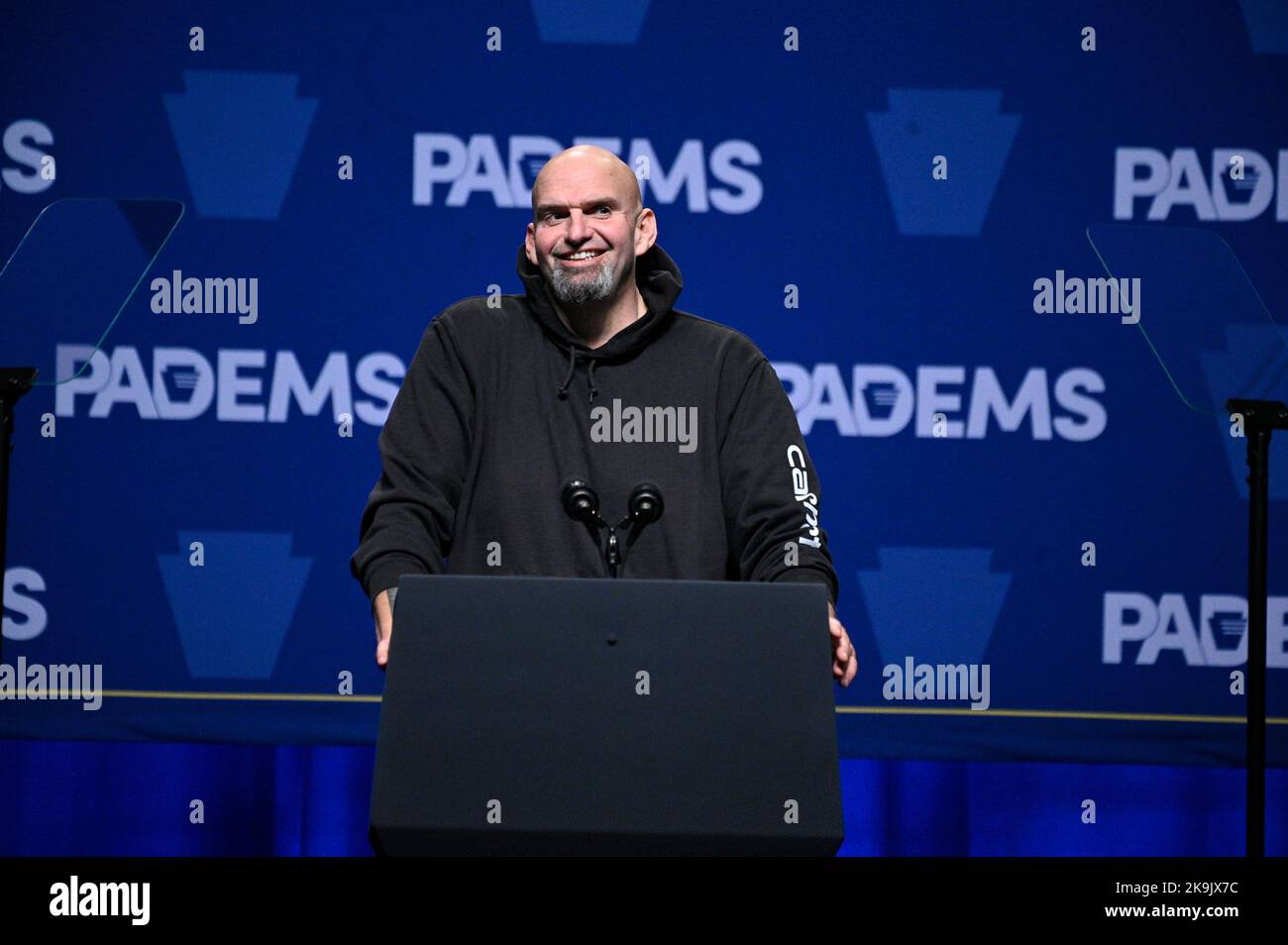 John fetterman 2022 hi-res stock photography and images - Alamy