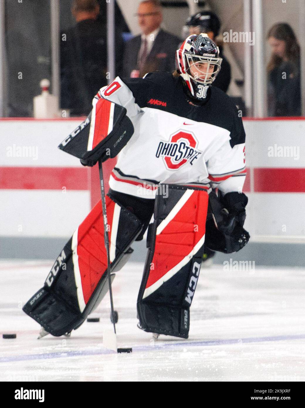 Columbus, Ohio, USA. 28th Oct, 2022. Ohio State Buckeyes goaltender ...