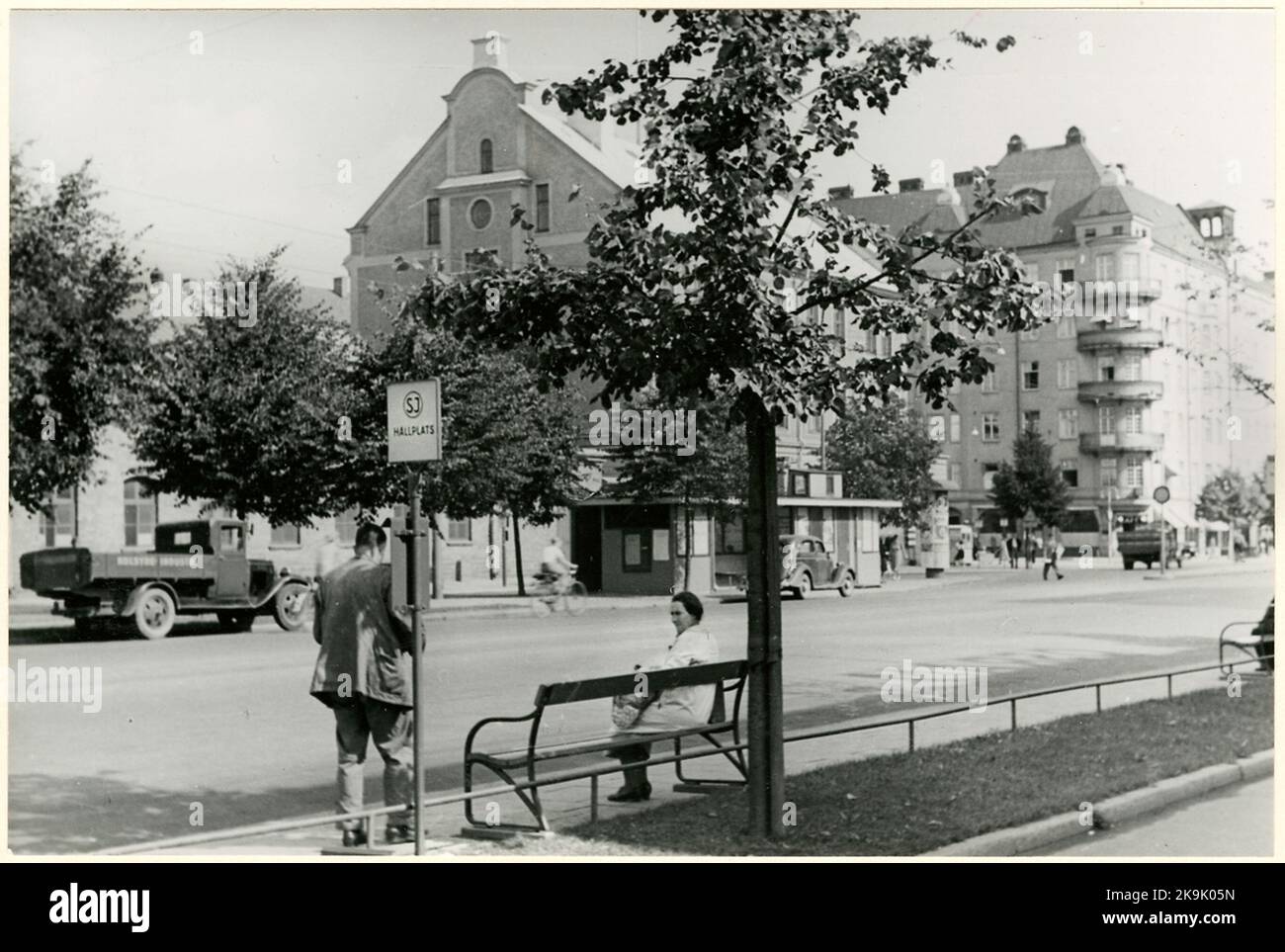 State Railways, SJ Bus stop on Ringvägen Stock Photo - Alamy