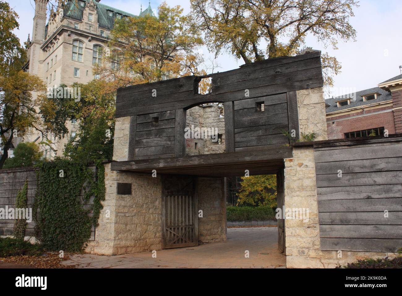 The gateway in Upper Fort Garry Park in the centre of Winnipeg ...
