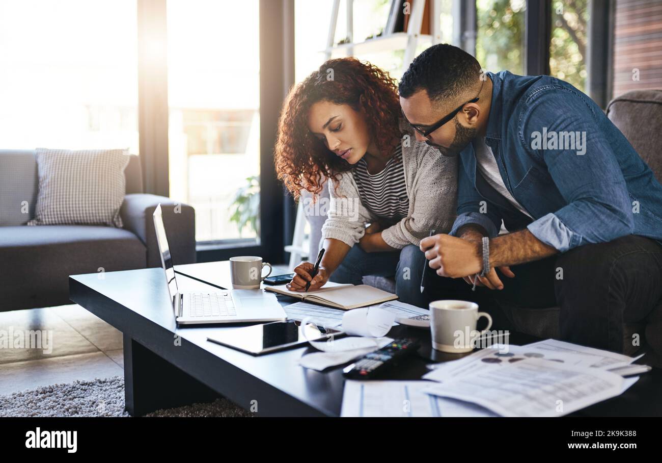 Home move money laptop hi-res stock photography and images - Alamy