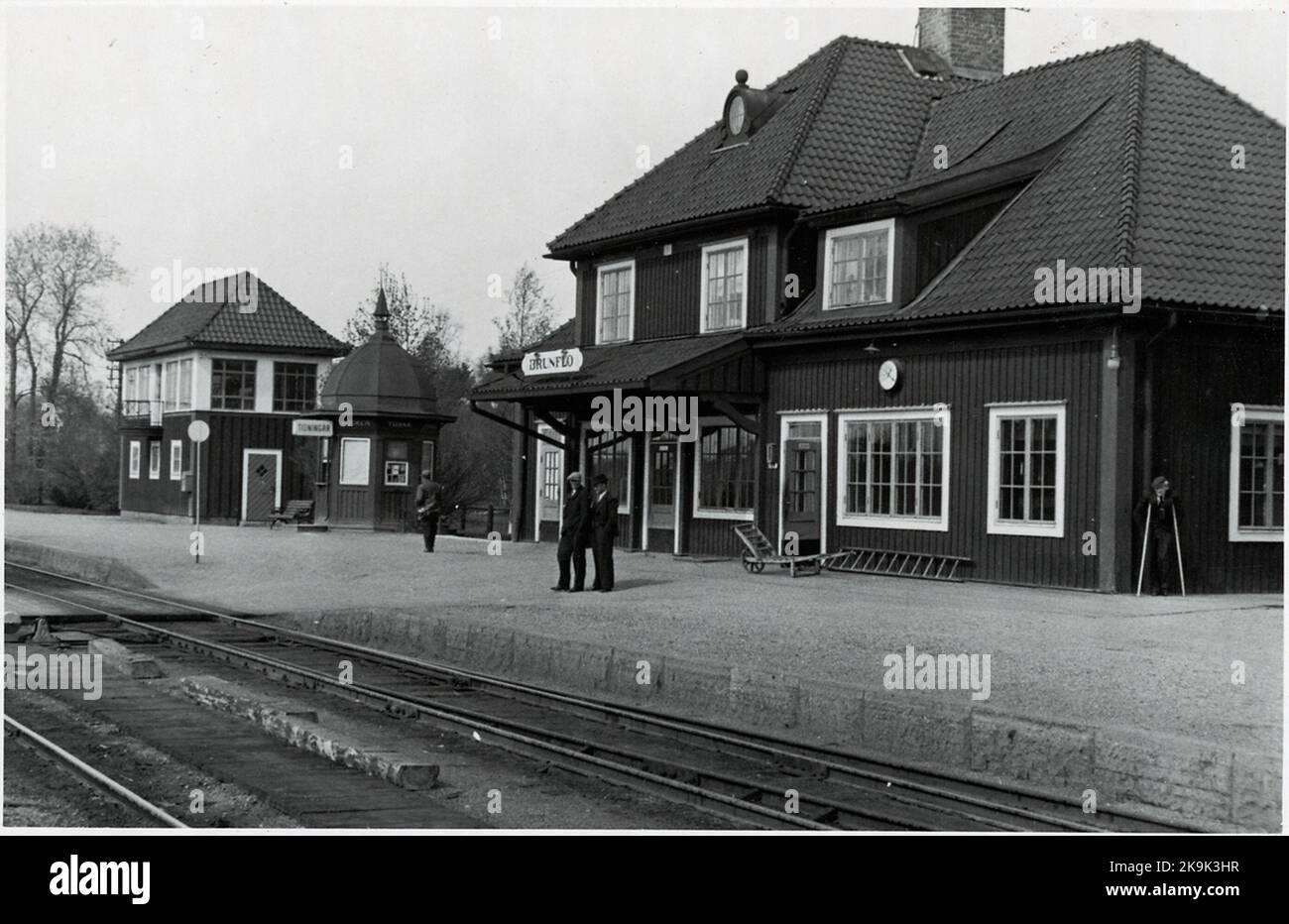 Brunflo station hi-res stock photography and images - Alamy