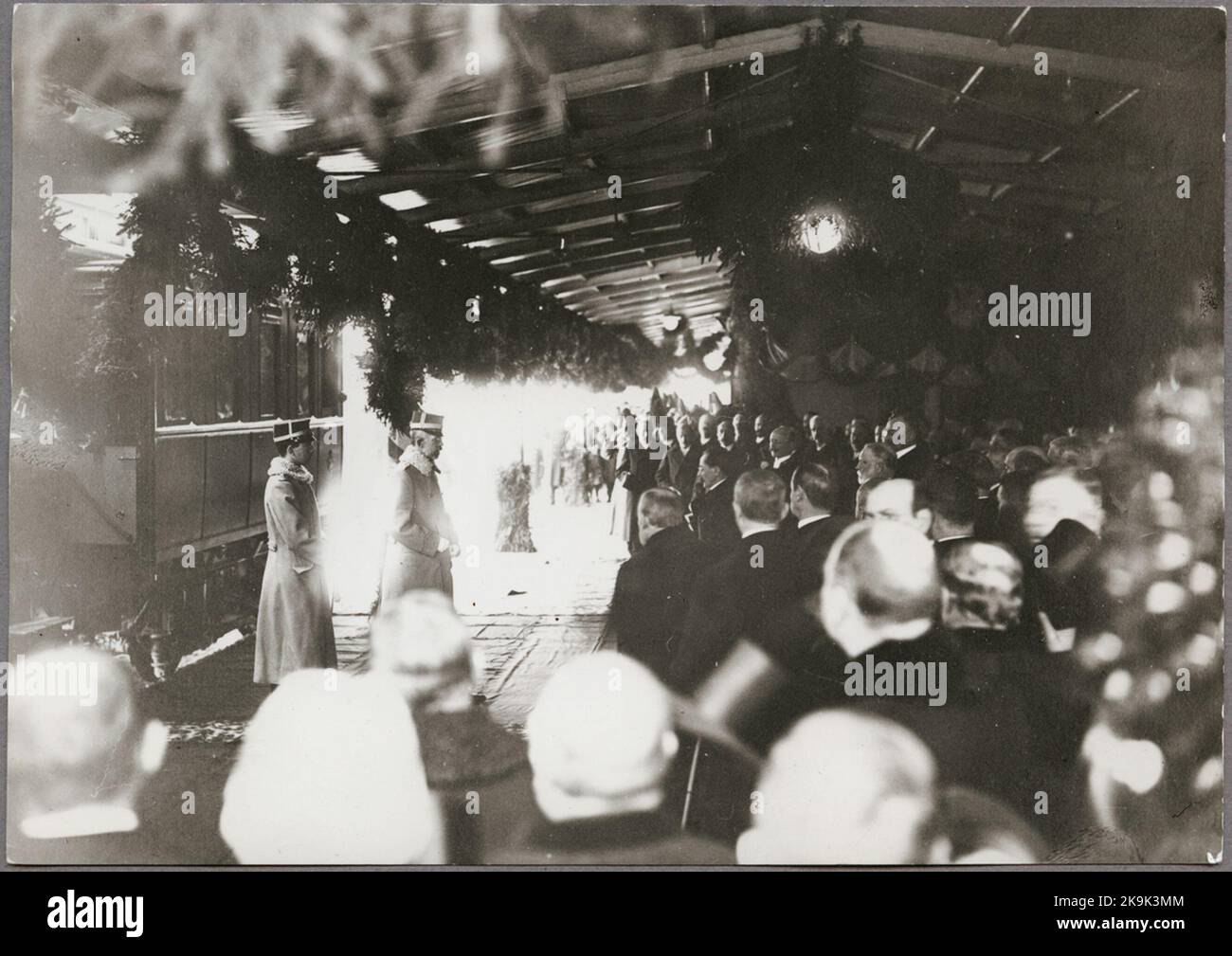 King Gustav V and Crown Prince Gustav Adolf's visit to Växjö Stock ...