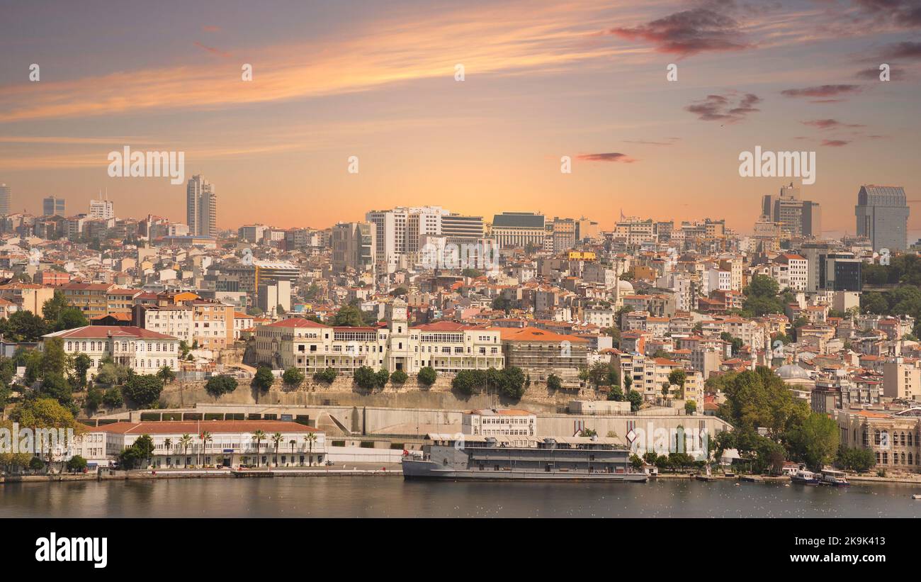 Istanbul city view from Pierre Loti Teleferik station overlooking ...