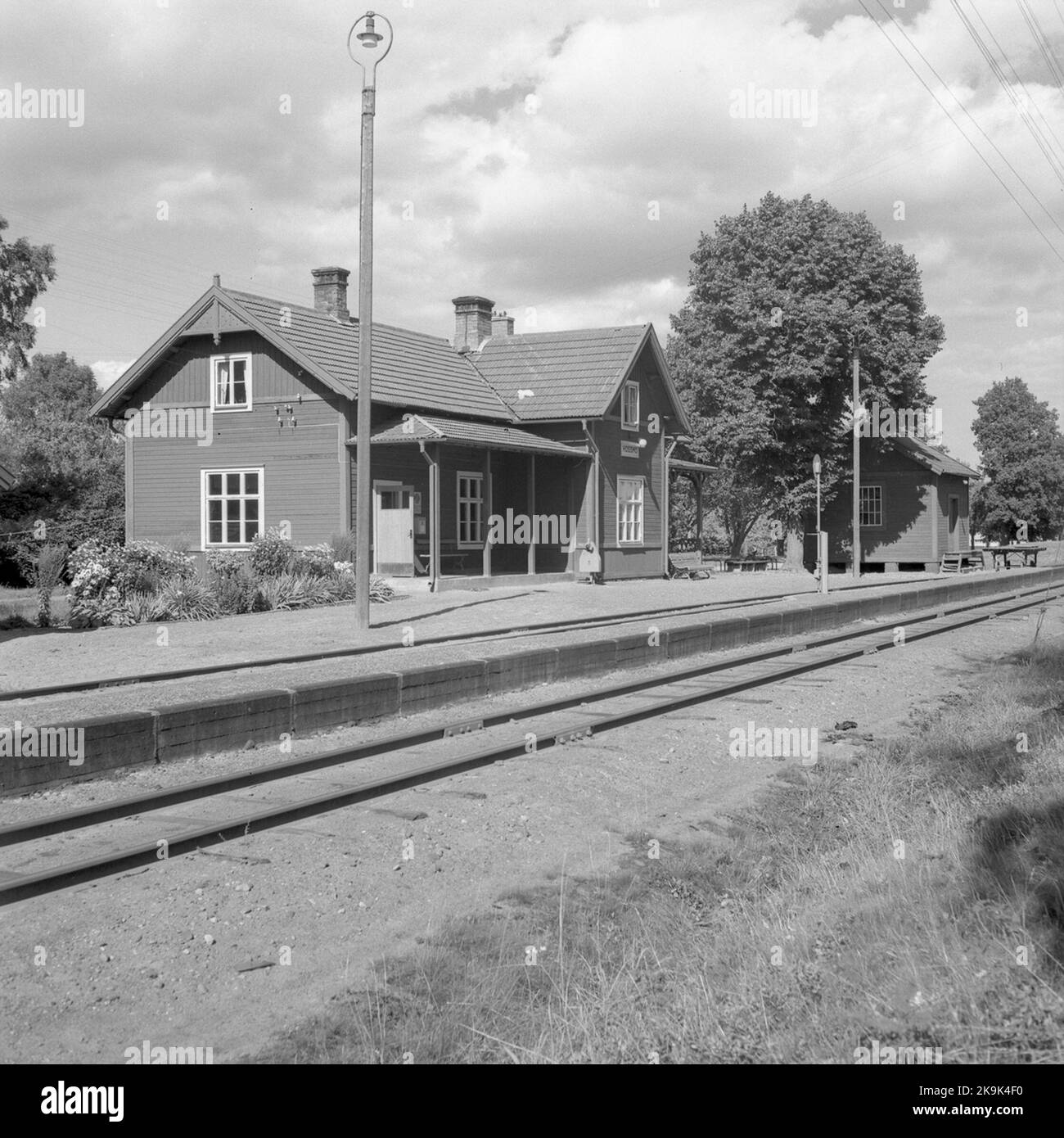 Stop built in 1899. One -storey station house in wood, built at an ...