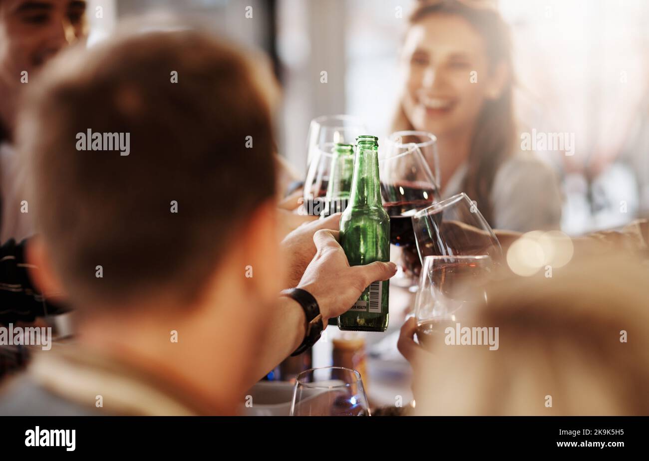 Person making a toast to group hi-res stock photography and images - Alamy
