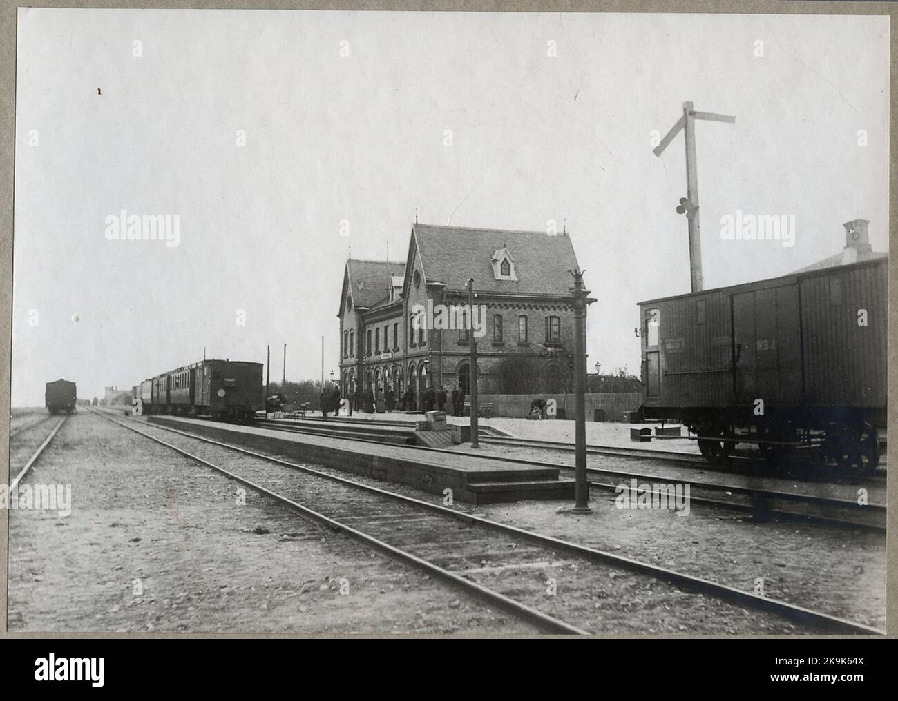 Varberg Station's "front" around 1890. The semaphore moved to the ...