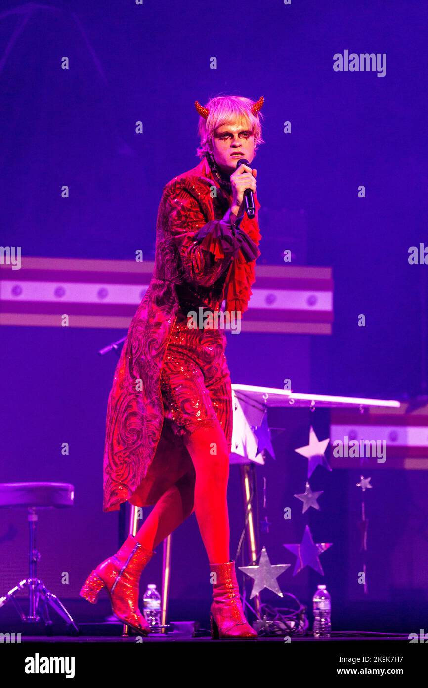 Viva las vengeance tour hi-res stock photography and images - Alamy