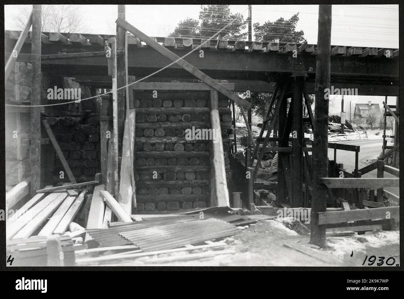 Road gate at Pomerania on the line between Tureberg and Rotebro Stock ...