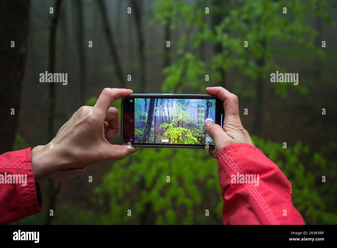 shooting with mobile phone Stock Photo - Alamy