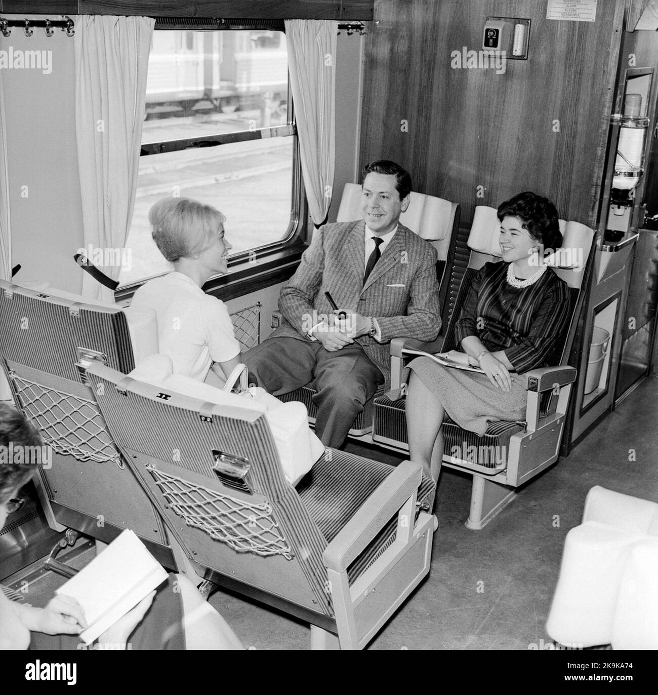 State Railways, SJ AB03, 2 class Stock Photo - Alamy
