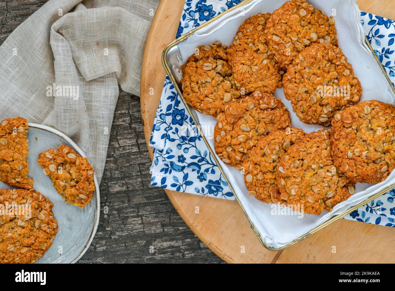 Anzac biscuits - traditional sweet Australian oatmeal and coconut ...