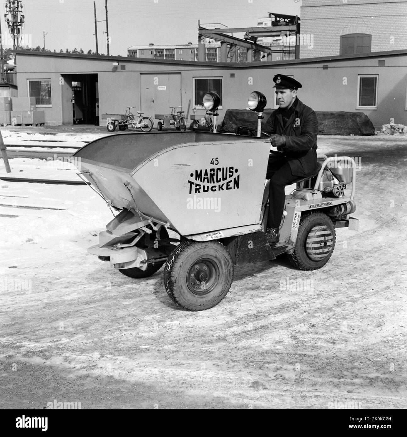 Truck SJ 45 "Marcus Trucken". Flakmopeder Stock Photo - Alamy