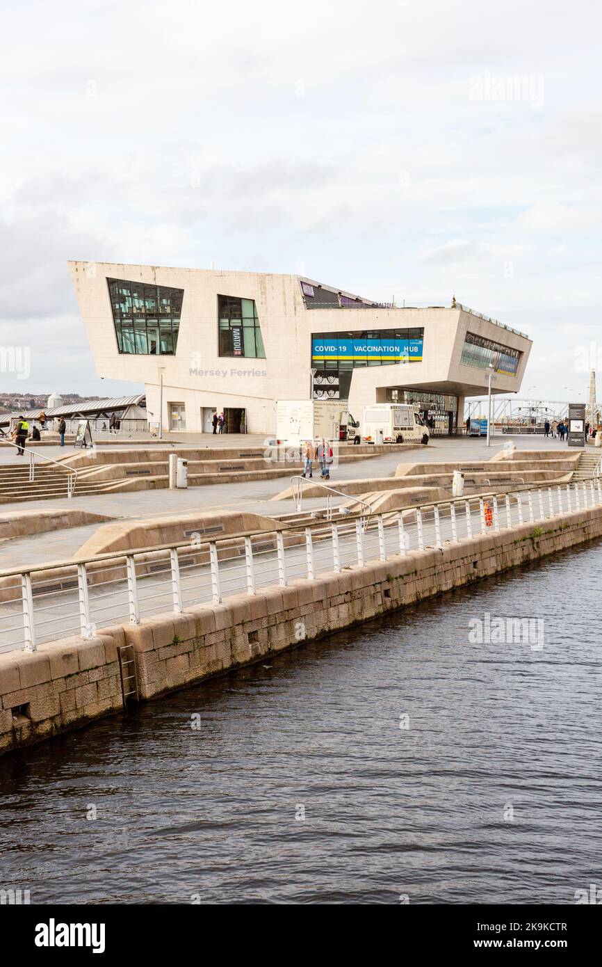 Terminal head hi-res stock photography and images - Alamy