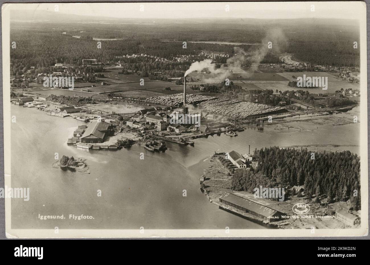 Aerial of pulp and paper mill hi-res stock photography and images - Alamy