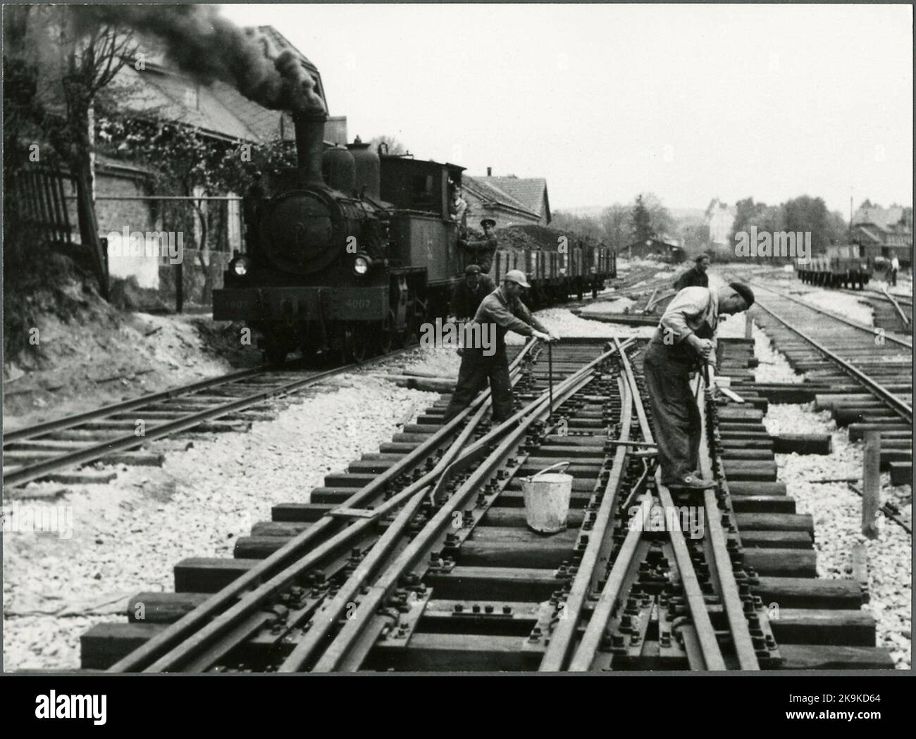 Railway construction with the locomotive State Railways, SJ W4T 4007 ...