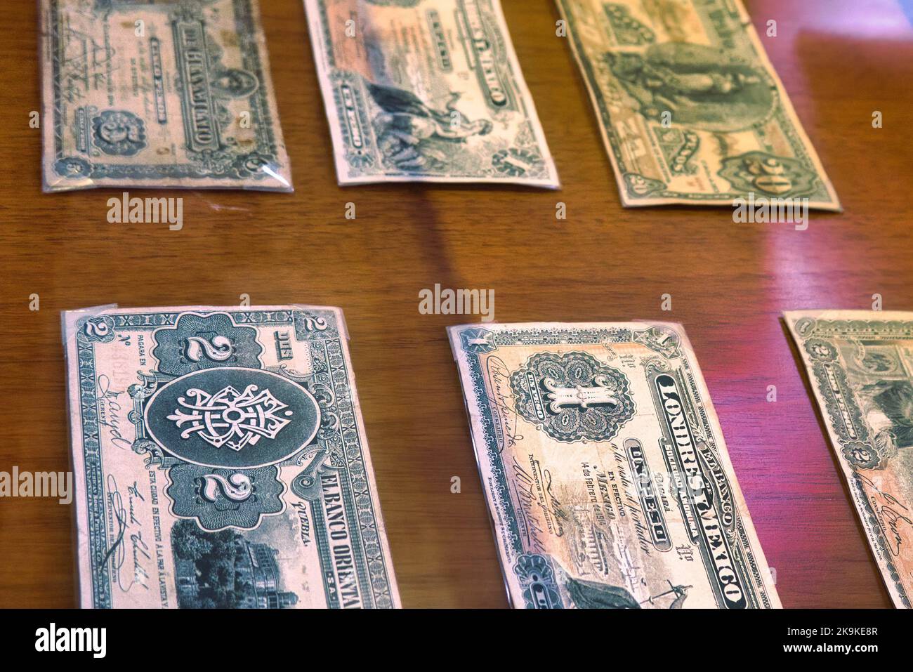 Old banknotes hi-res stock photography and images - Alamy