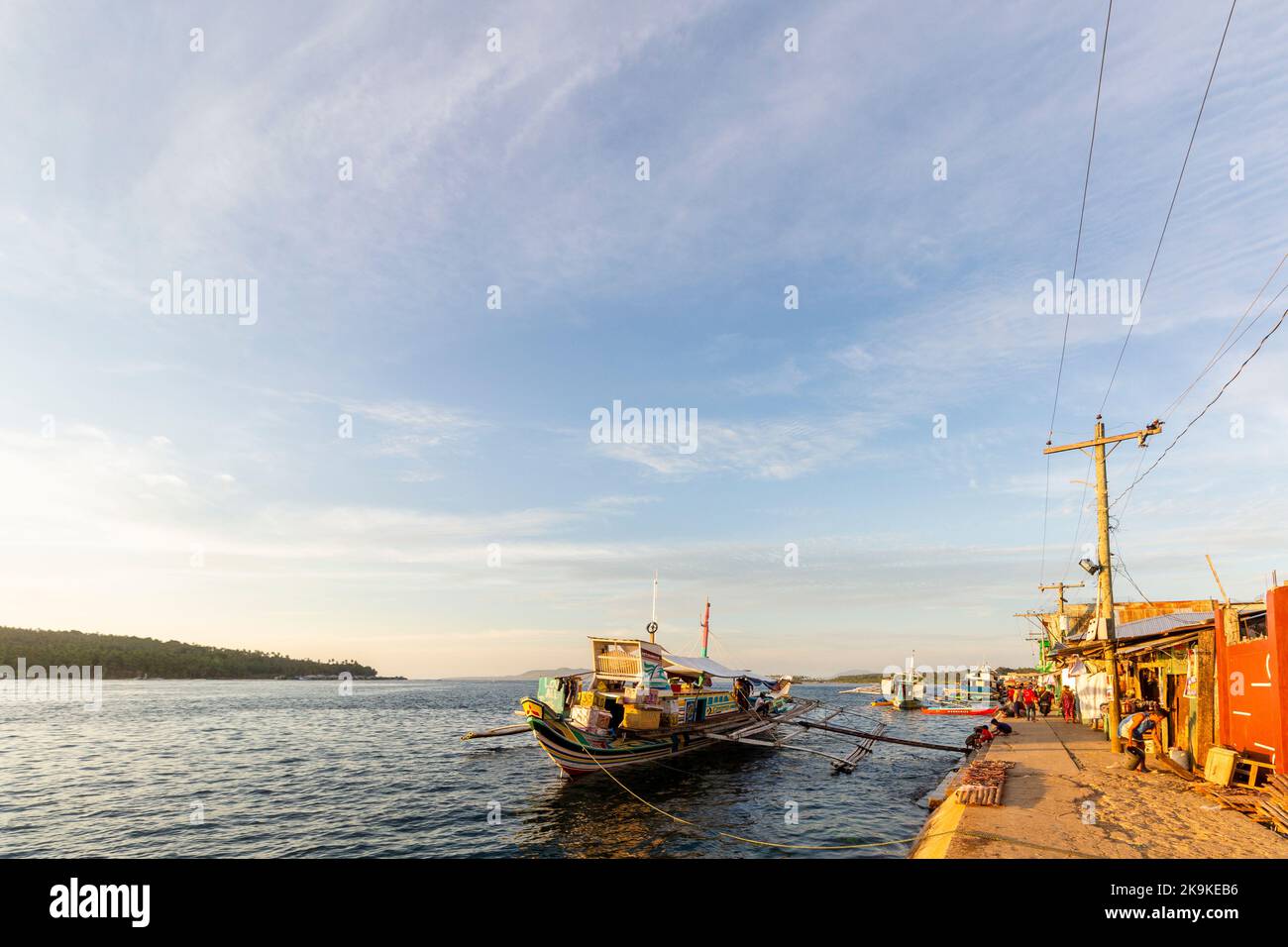 Passenger boats at the pier in Siasi, Sulu Stock Photo - Alamy
