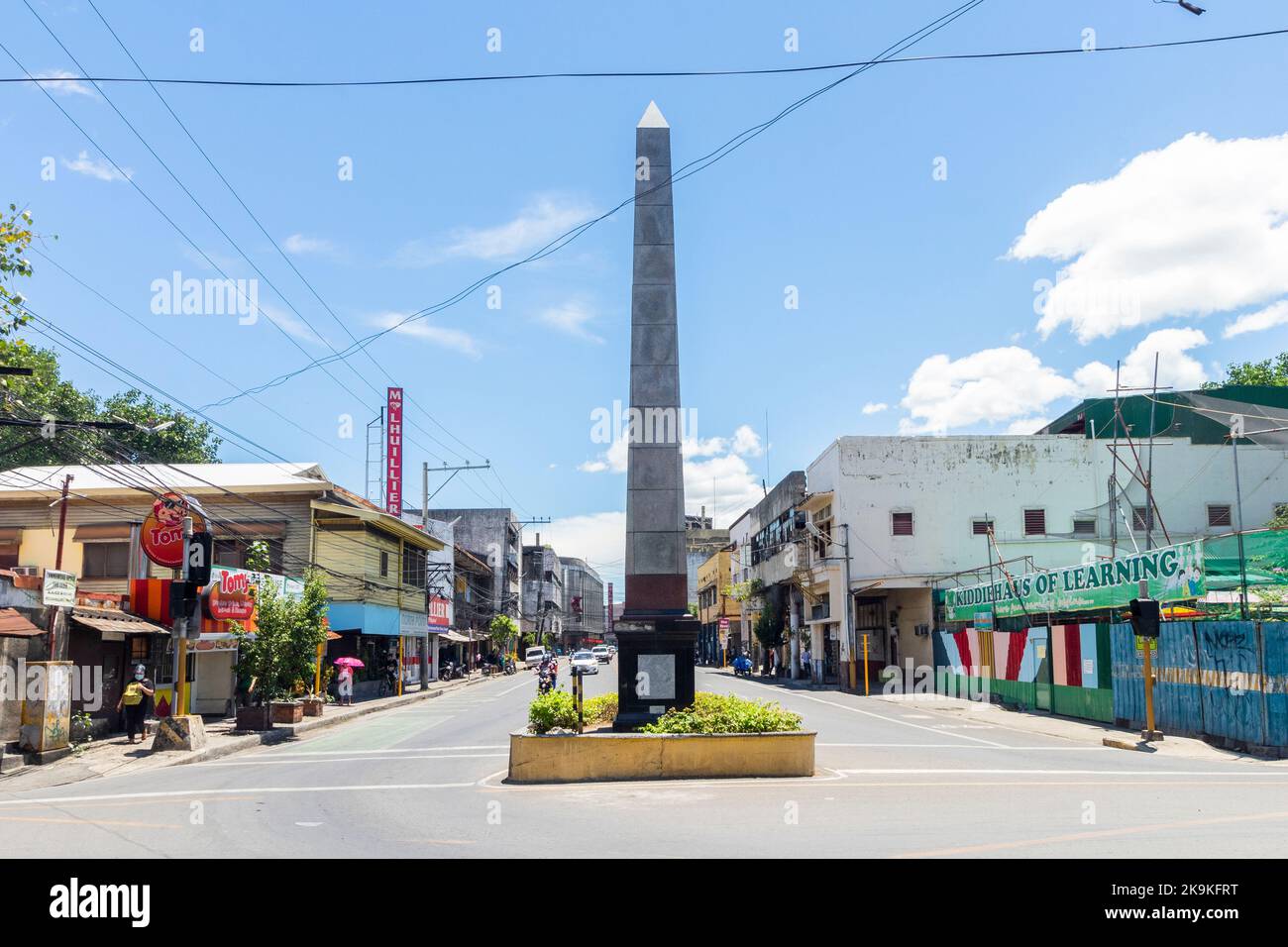 Obelisk at the end of Colon Street in Cebu City, the oldest street in ...